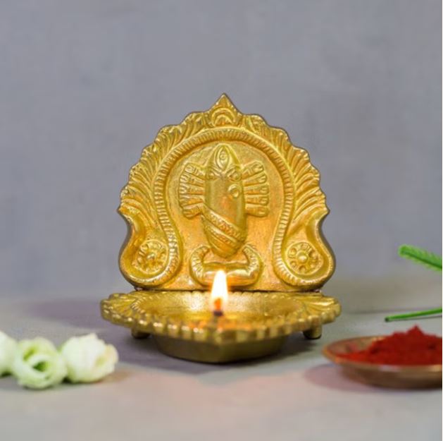 Linga Bhairavi Lamp (Brass) — Isha Life Malaysia